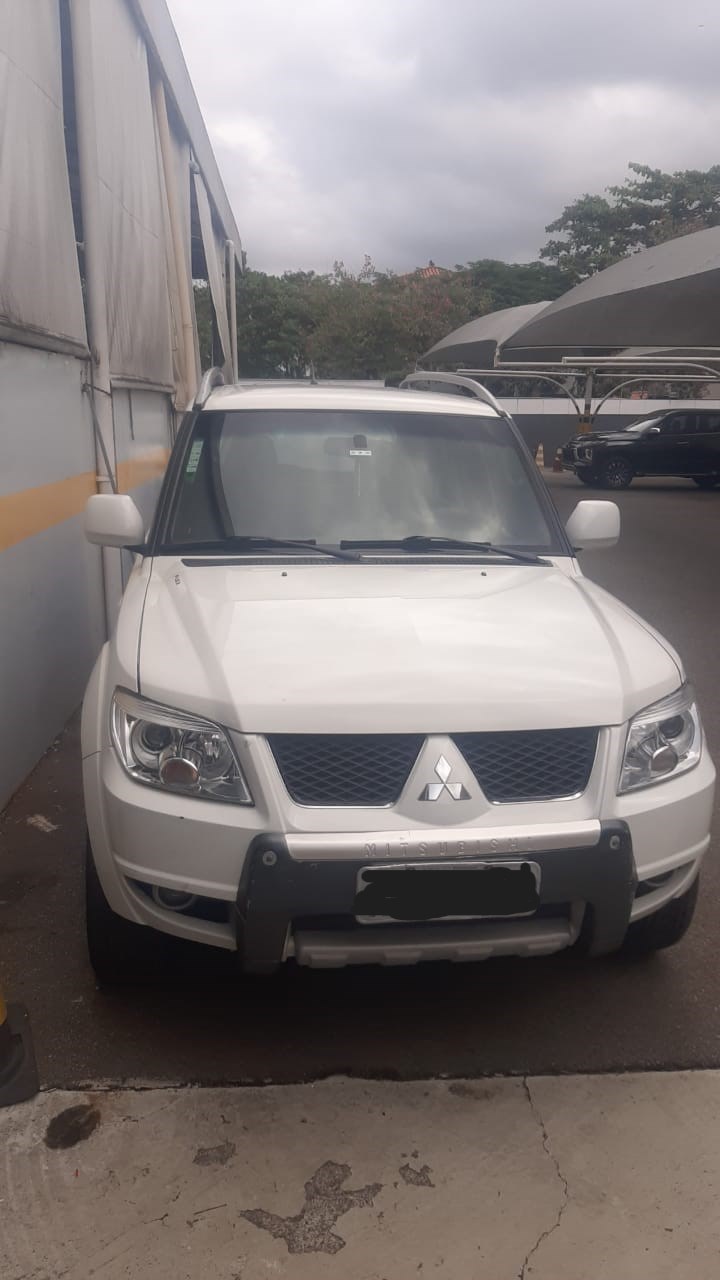 Mitsubishi Pajero TR4 Flex Manual - Trocamotor: o marketplace de ...